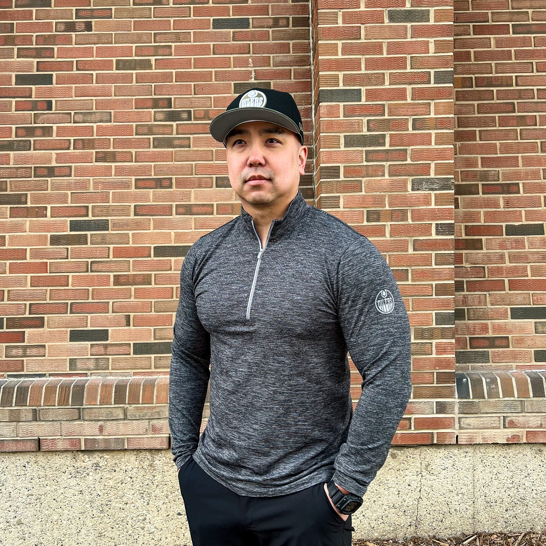 Edmonton Oilers lululemon Metal Vent Tech Midweight Grey Half-Zip Swea ...